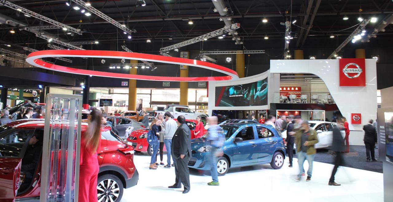 Stand NISSAN, Salón del Automóvil 2017 - WAGG
